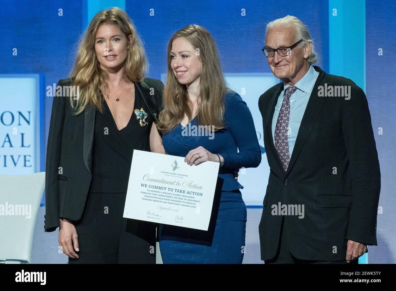 Doutzen Kroes and Chelsea Clinton attend the 2016 Clinton Global ...