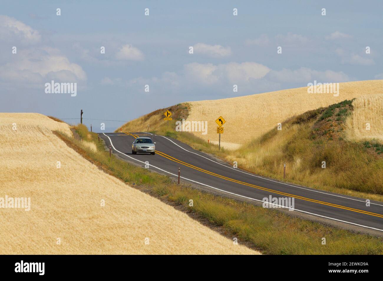 Driving car rural road hi-res stock photography and images - Alamy