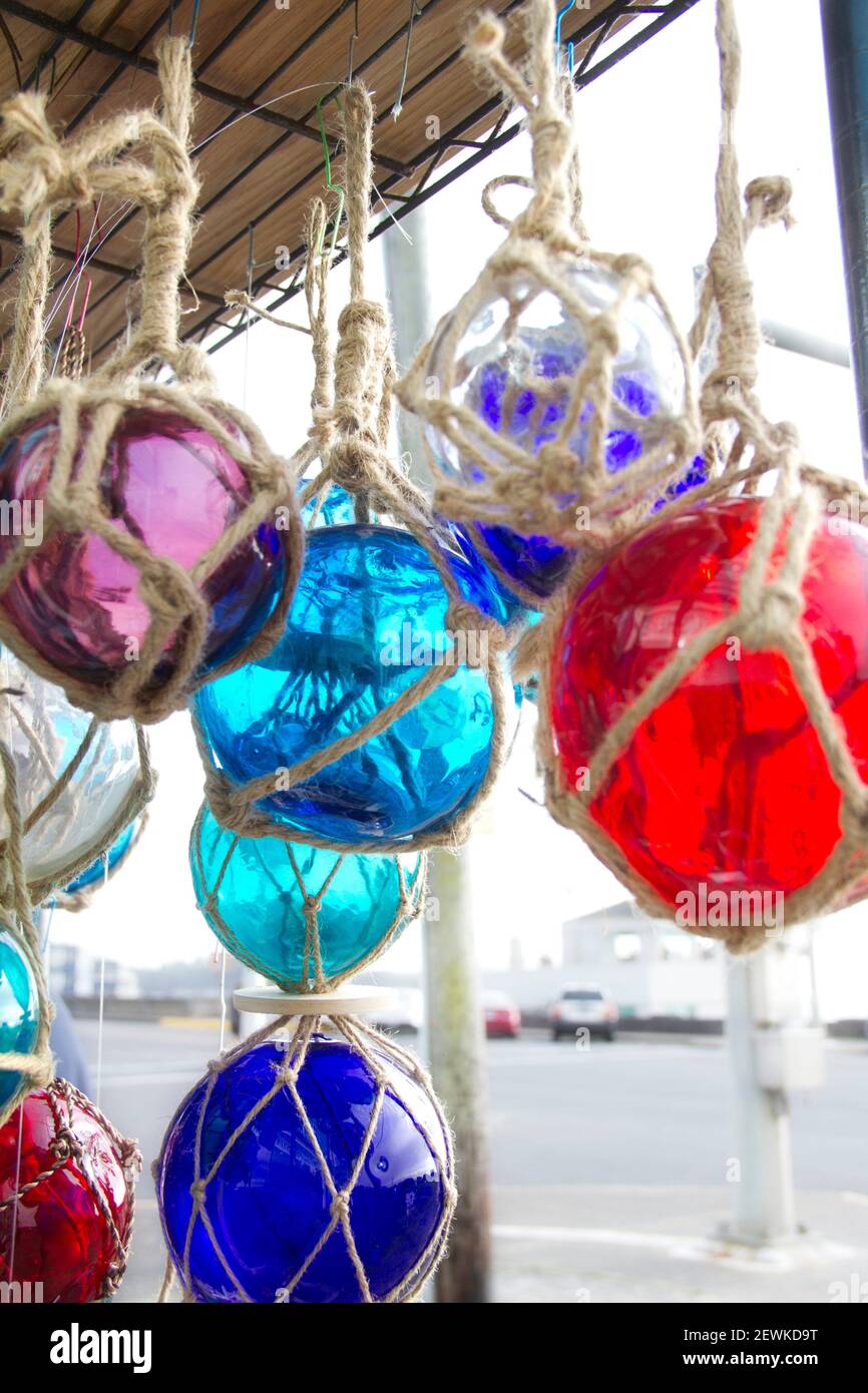 Float glass hi-res stock photography and images - Alamy