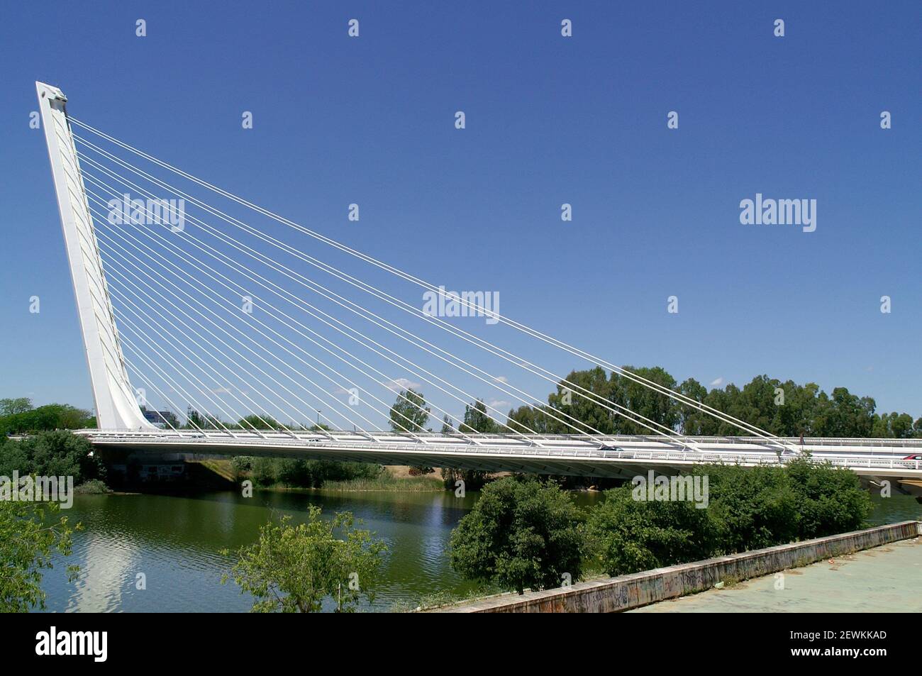 Alamillo bridge seville hi-res stock photography and images - Alamy