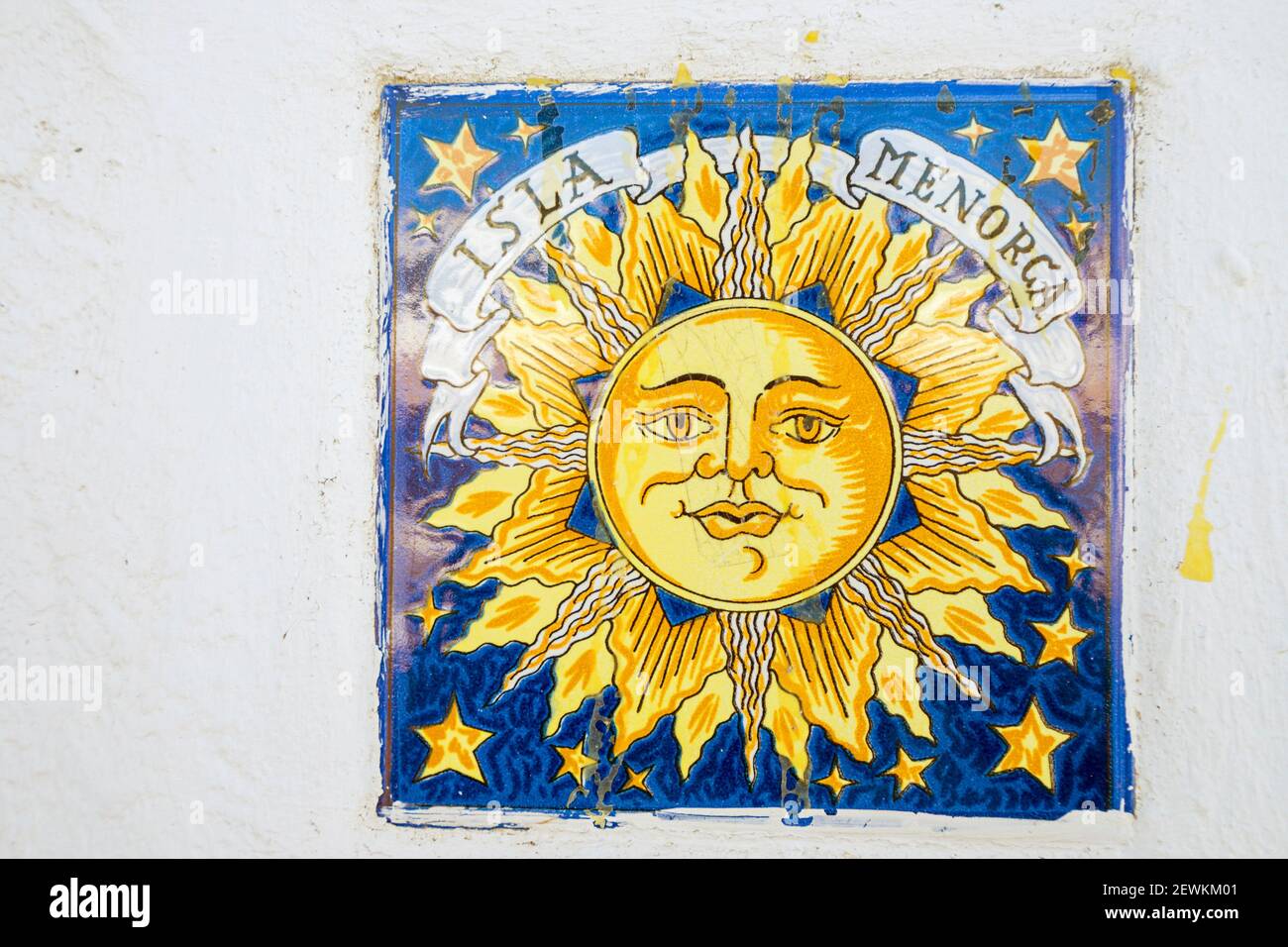 Hand painted ceramic tile hi-res stock photography and images - Alamy