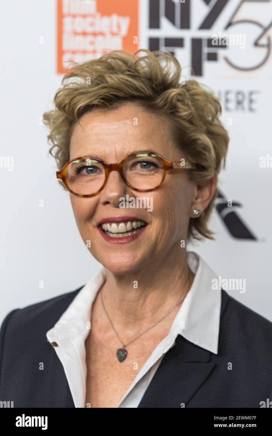 Actress Annette Bening attends the '20th Century Women' Premiere during ...