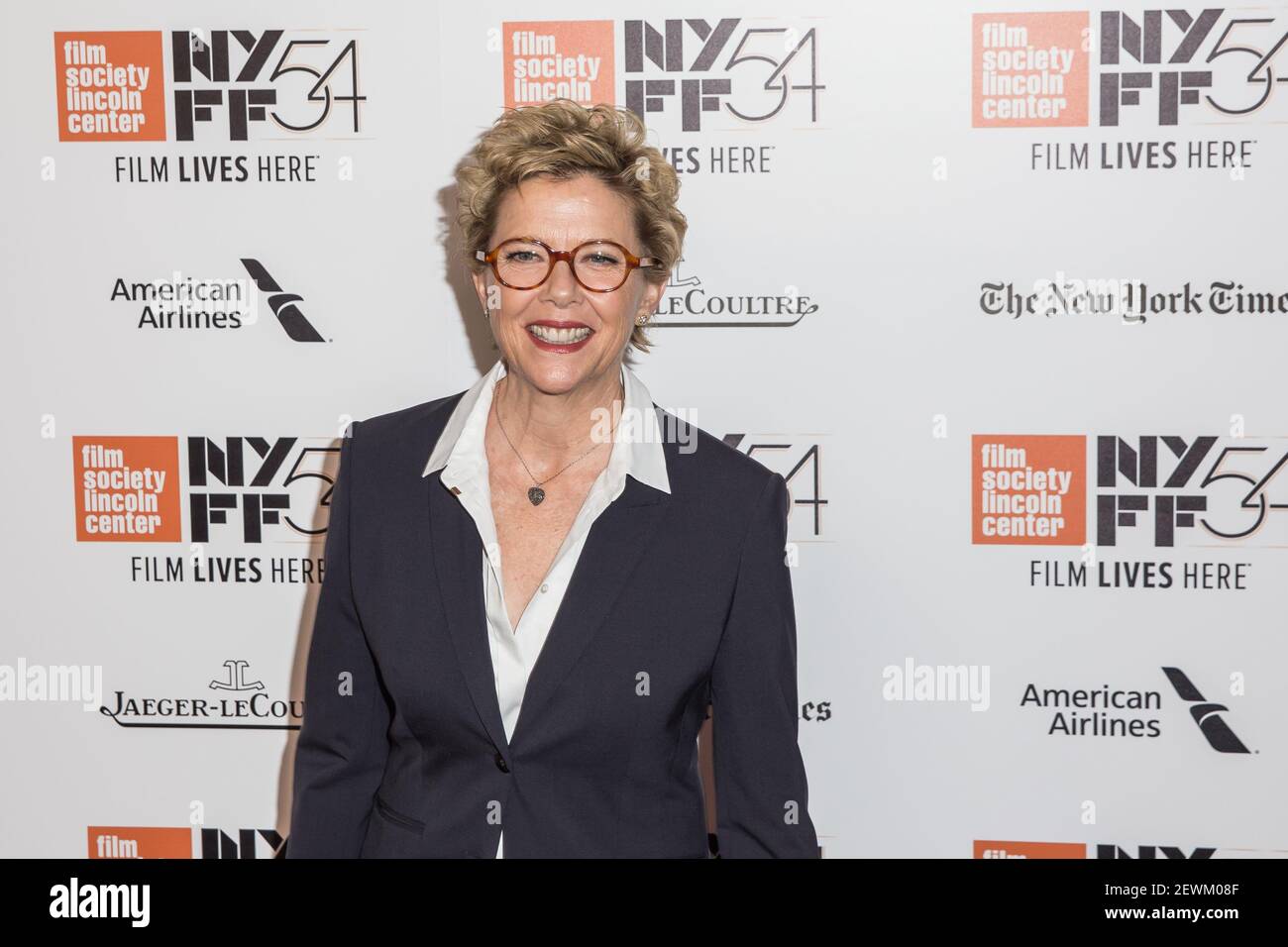 Actress Annette Bening attends the '20th Century Women' Premiere during ...