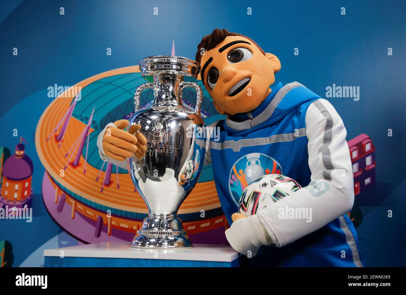 Euro 2020 mascot hi-res stock photography and images - Alamy