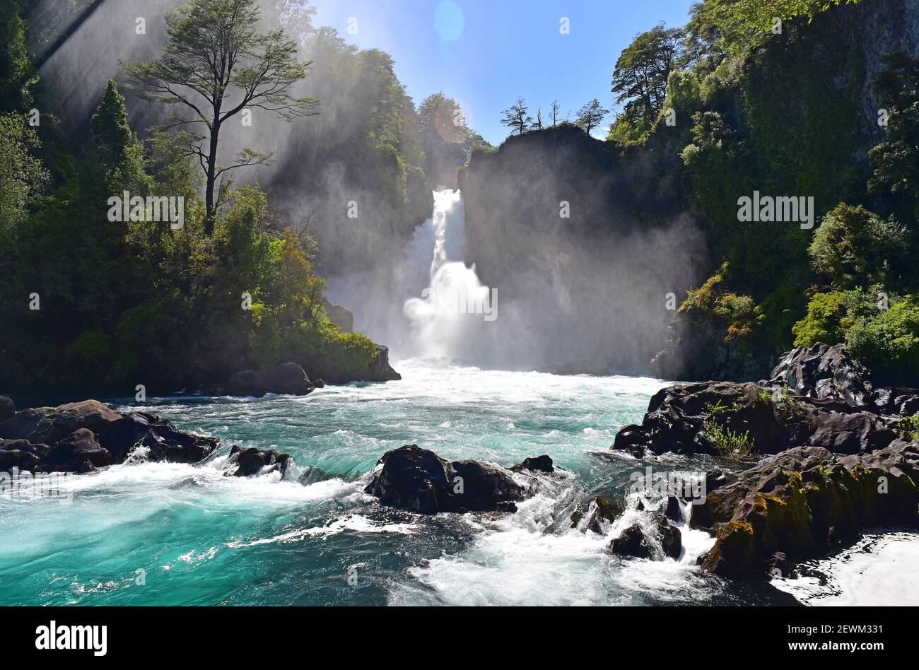 Huilo huilo river hi-res stock photography and images - Alamy