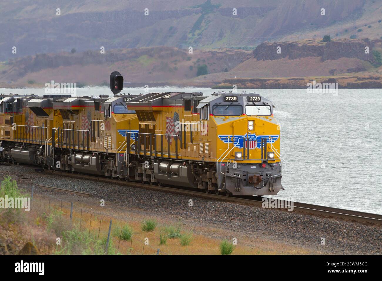 Union pacific double stack container train hi-res stock photography and images - Alamy