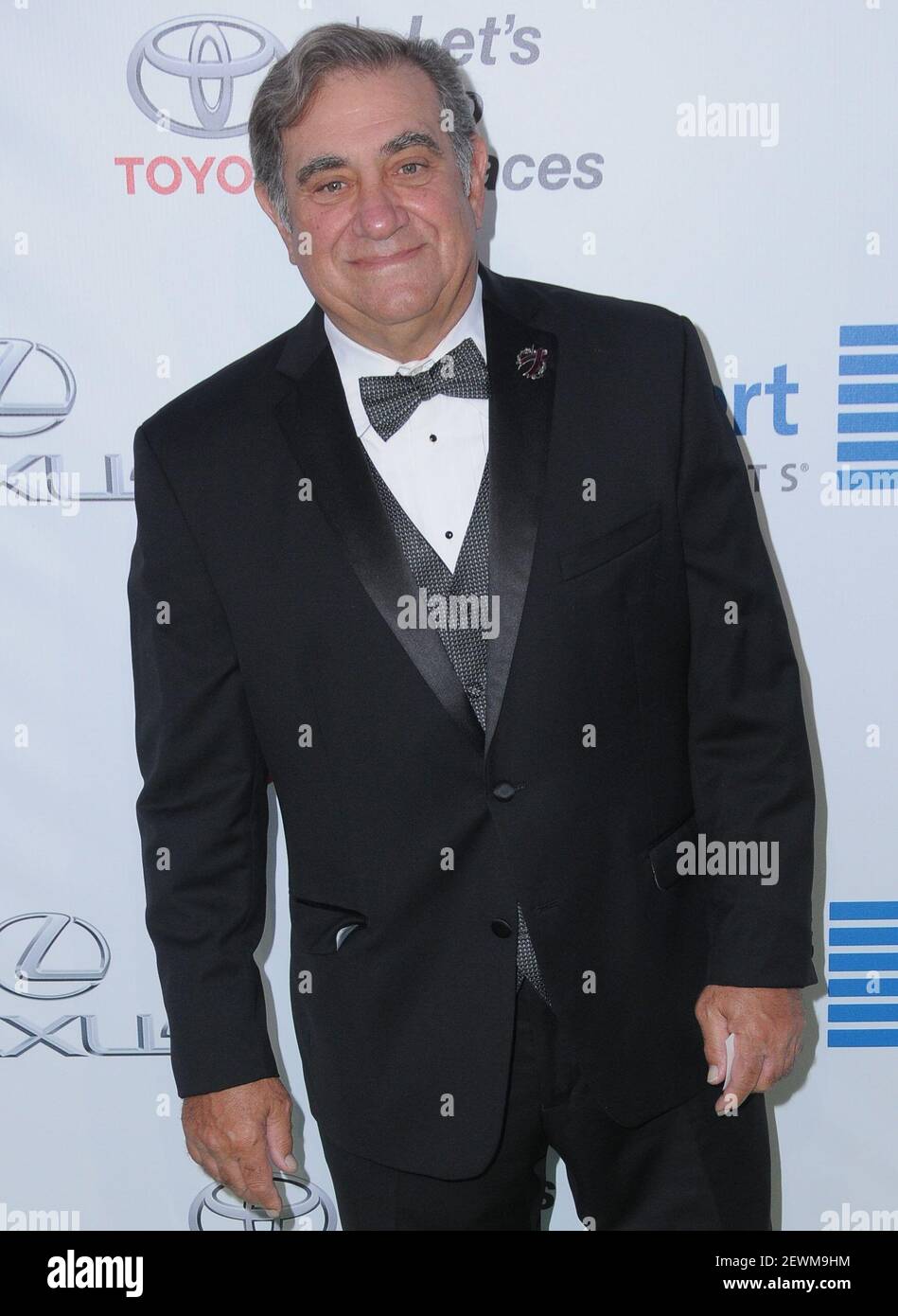 Dan Lauria attending the 26th Annual Environmental Media Associations ...