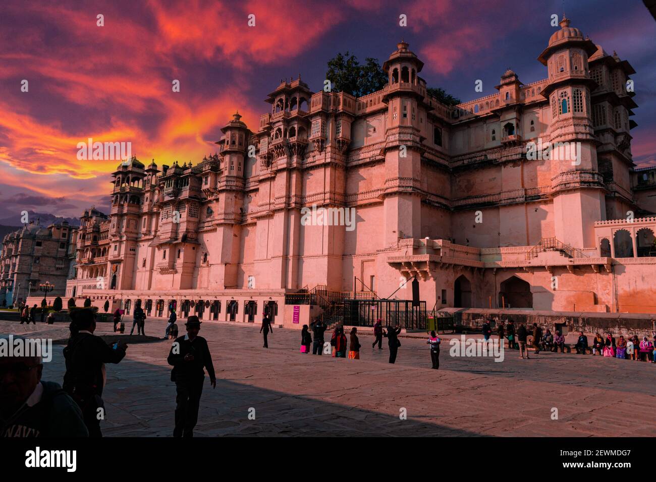 Old temple art udaipur hi-res stock photography and images - Alamy