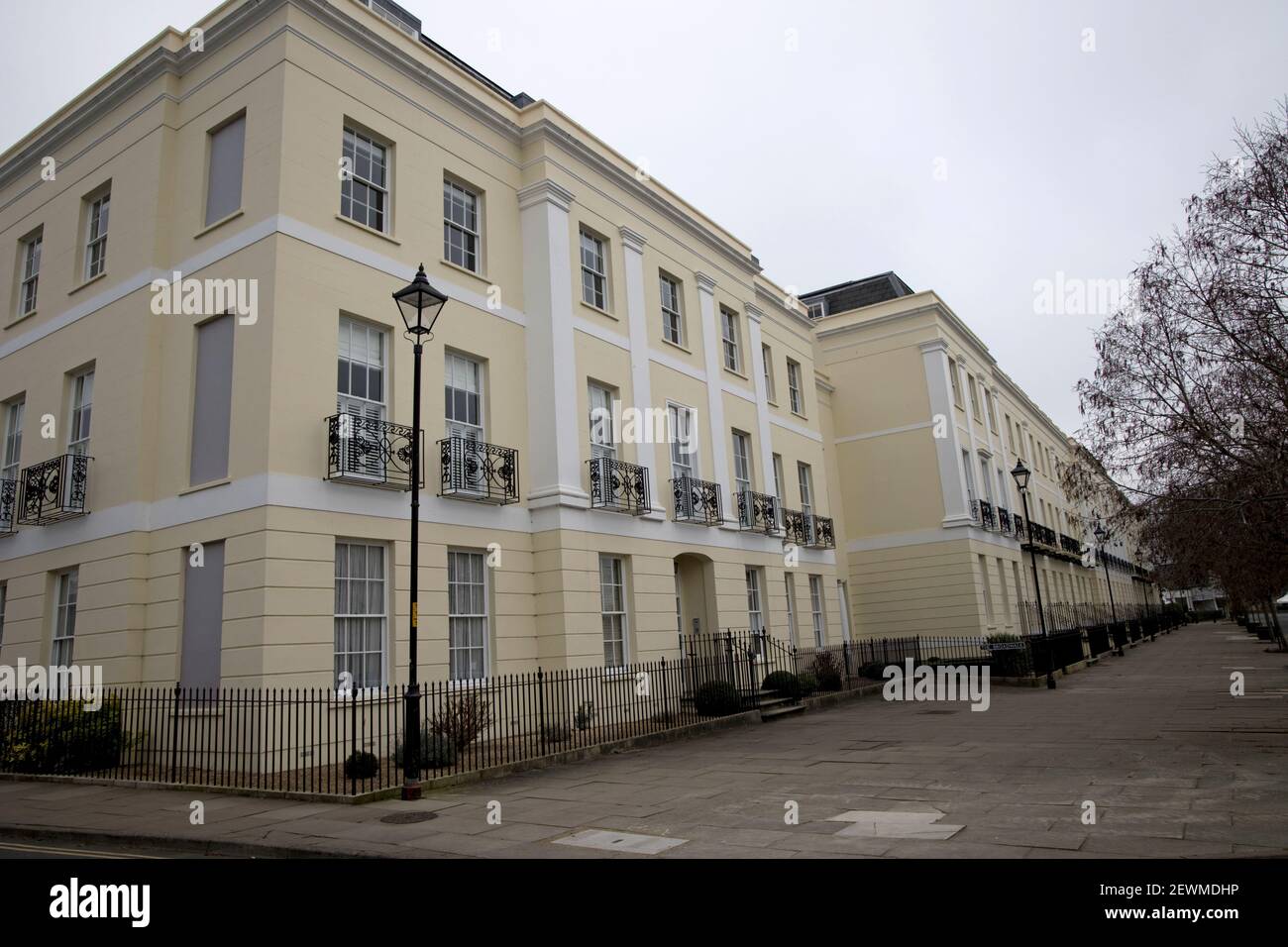 Cheltenhams regency architecture hi-res stock photography and images ...