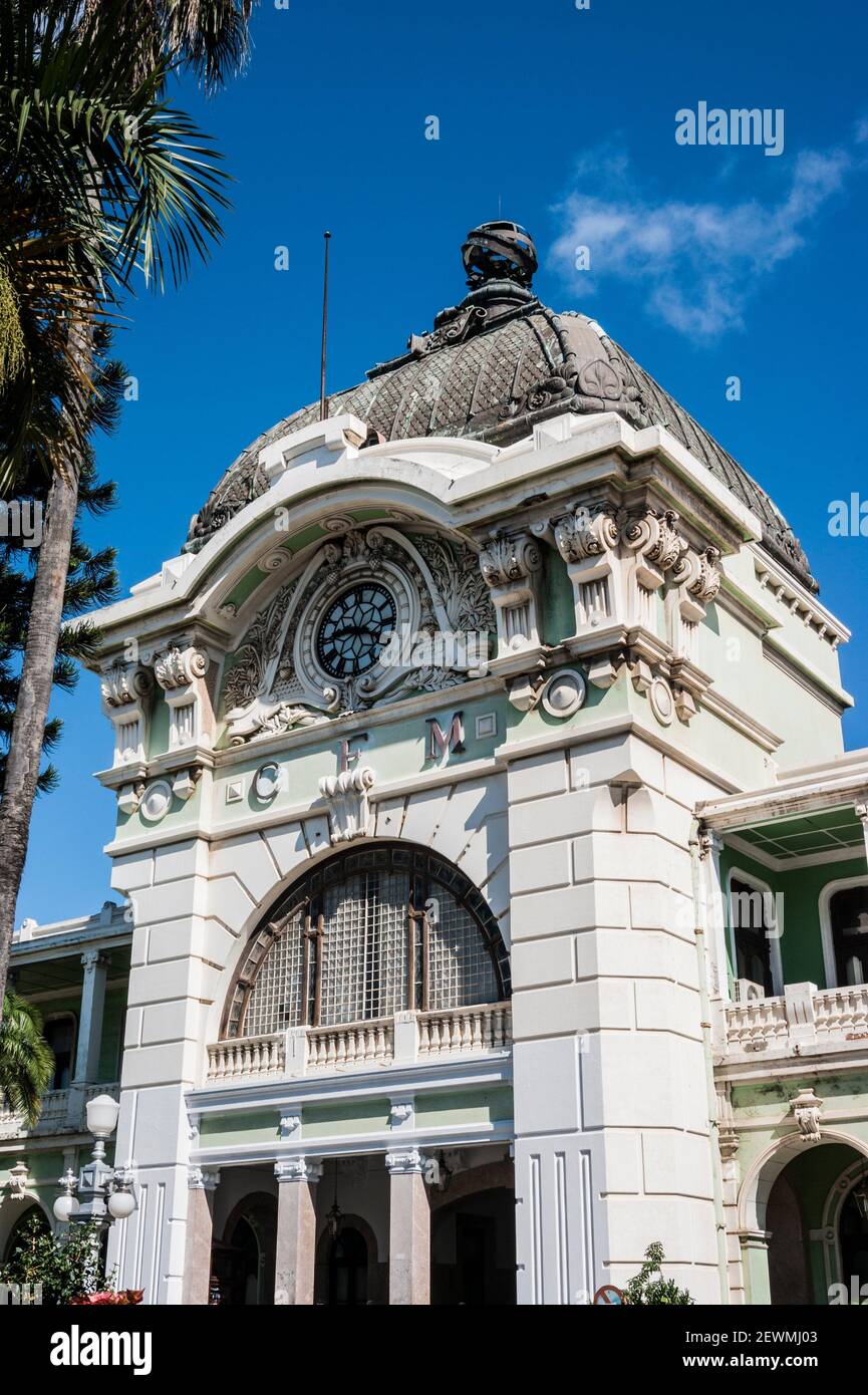 Maputo Cfm Station High Resolution Stock Photography and Images - Alamy