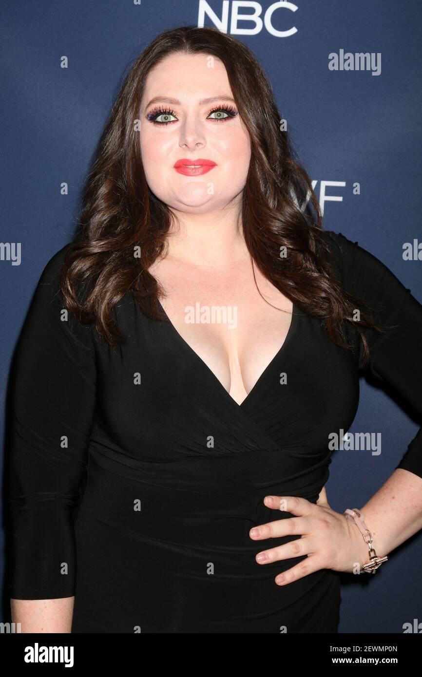 LOS ANGELES - NOV 2: Lauren Ash at the NBC And Vanity Fair Toast the ...