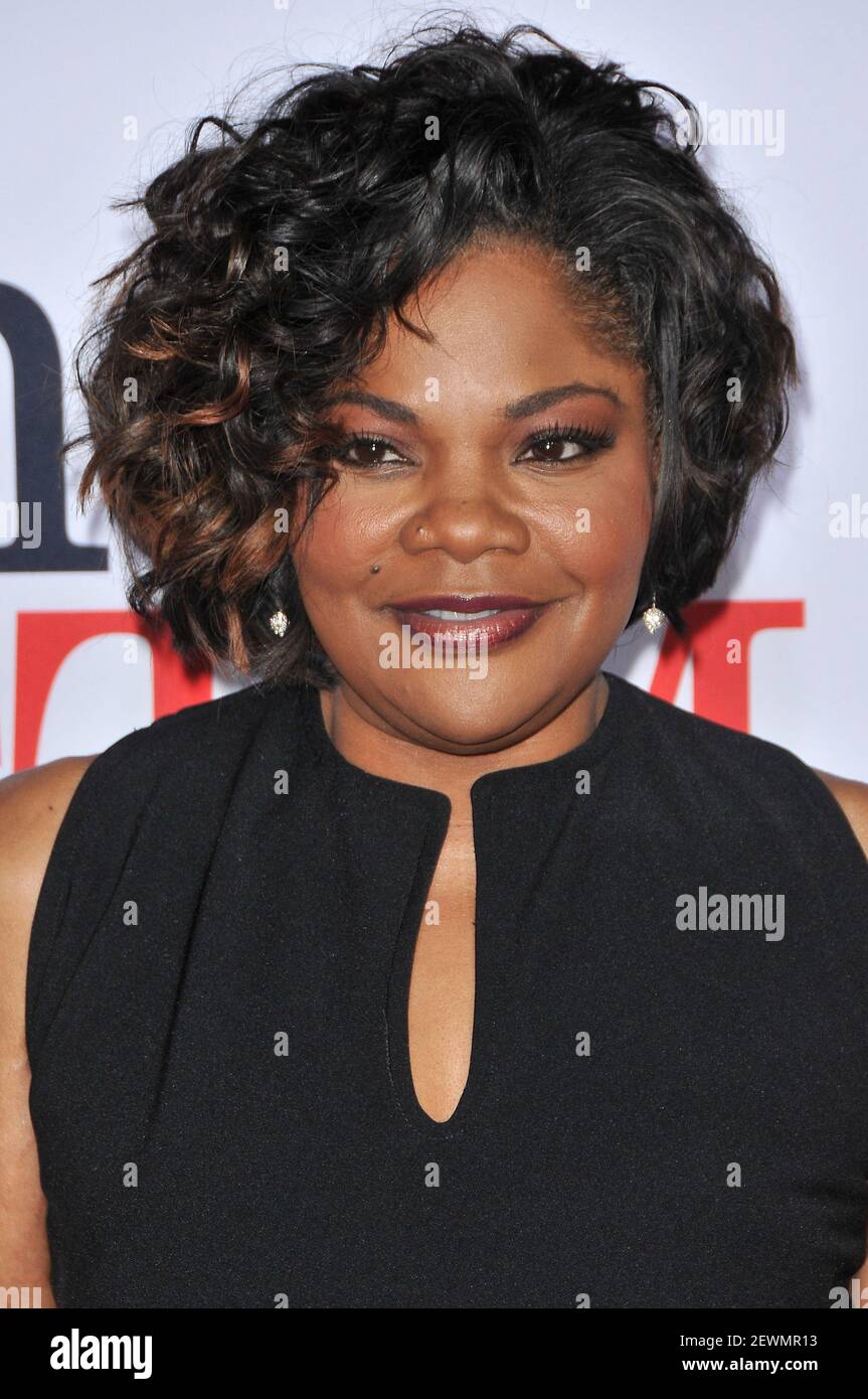 Mo'Nique arrives at Universal's "Almost Christmas" Los Angeles Premiere ...