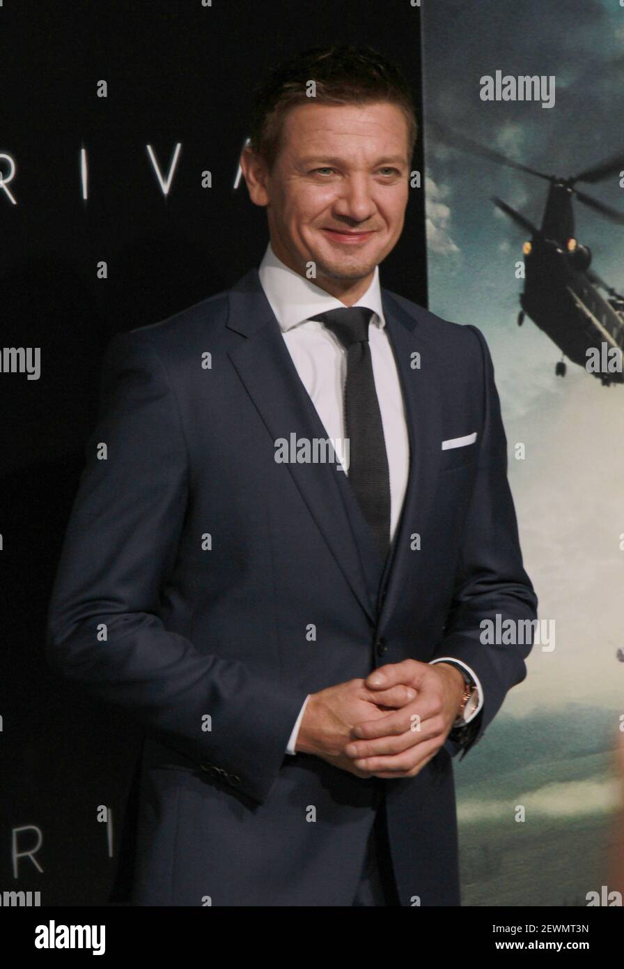 06 November 2016 - Westwood, California - Jeremy Renner. "Arrival" Los ...