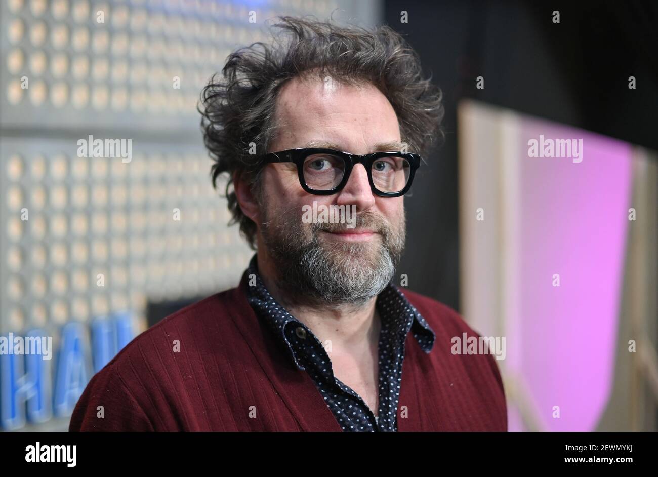 Perfume press hi-res stock photography and images - Alamy