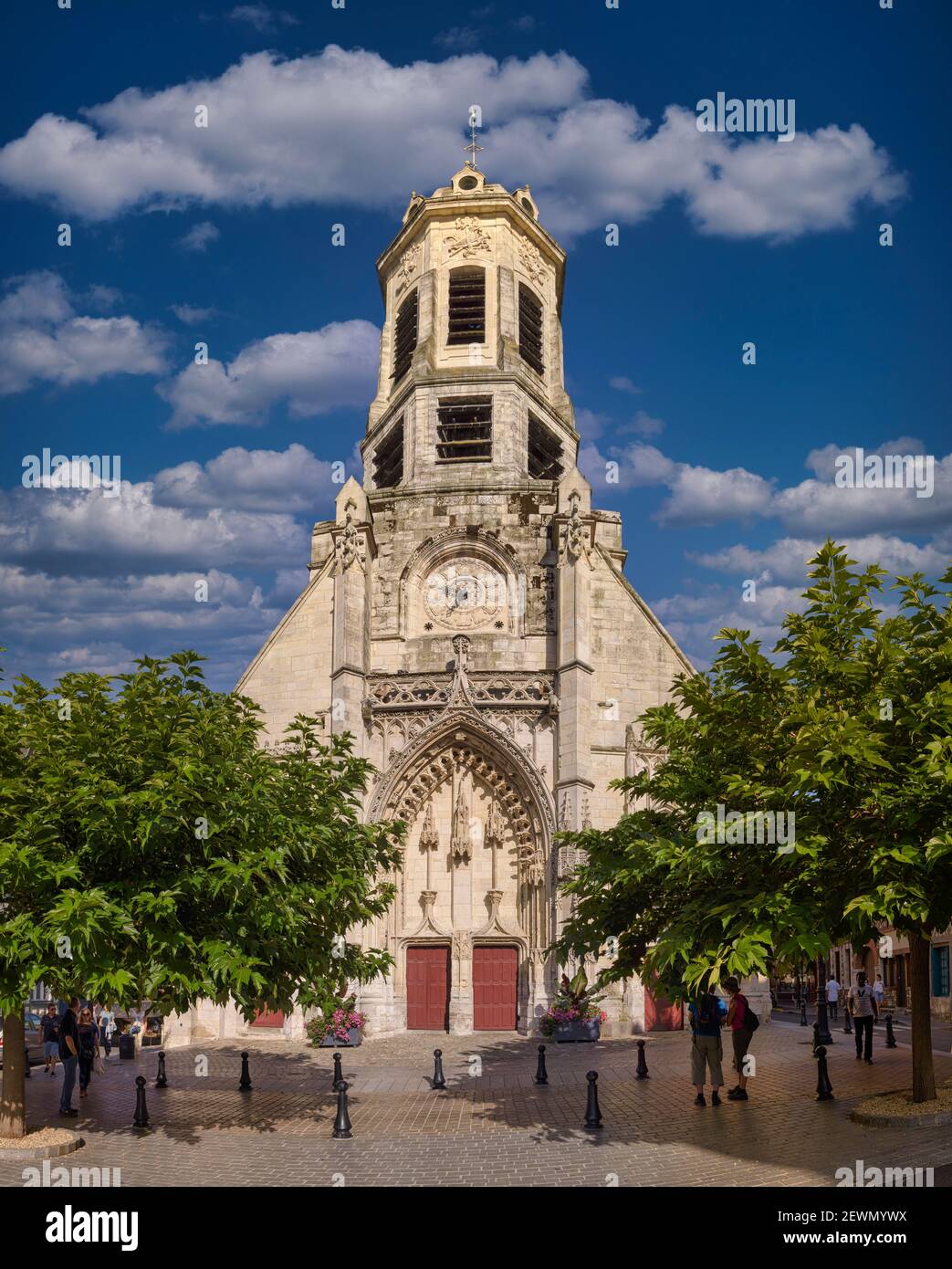 St Leonard's Church, Honfleur, Normandy, France Stock Photo - Alamy