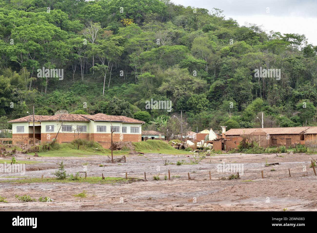 Paracatu (MG), Brazil, on November 4, 2016, one year after the dam ...