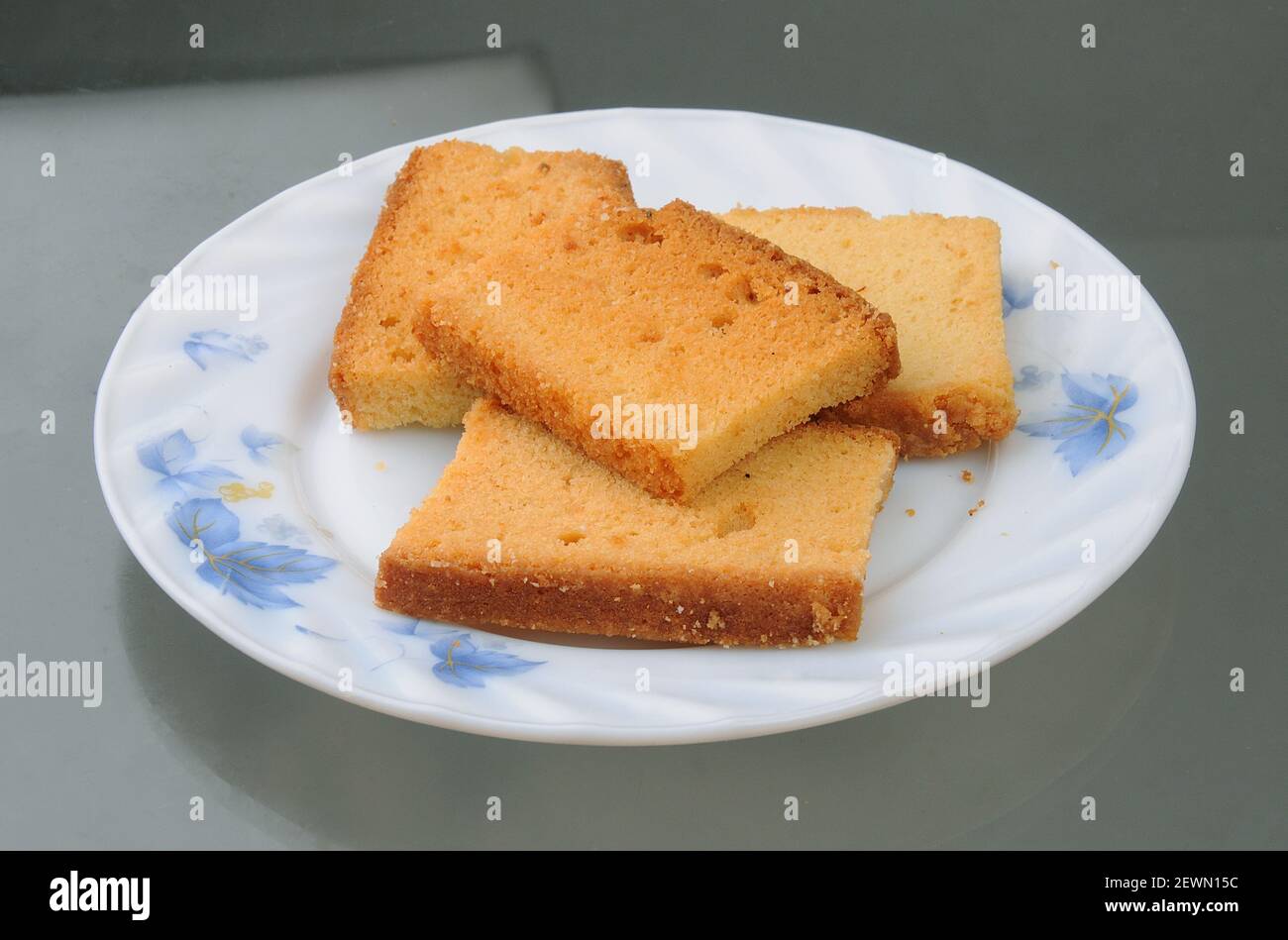 Cake rusk hi-res stock photography and images - Alamy