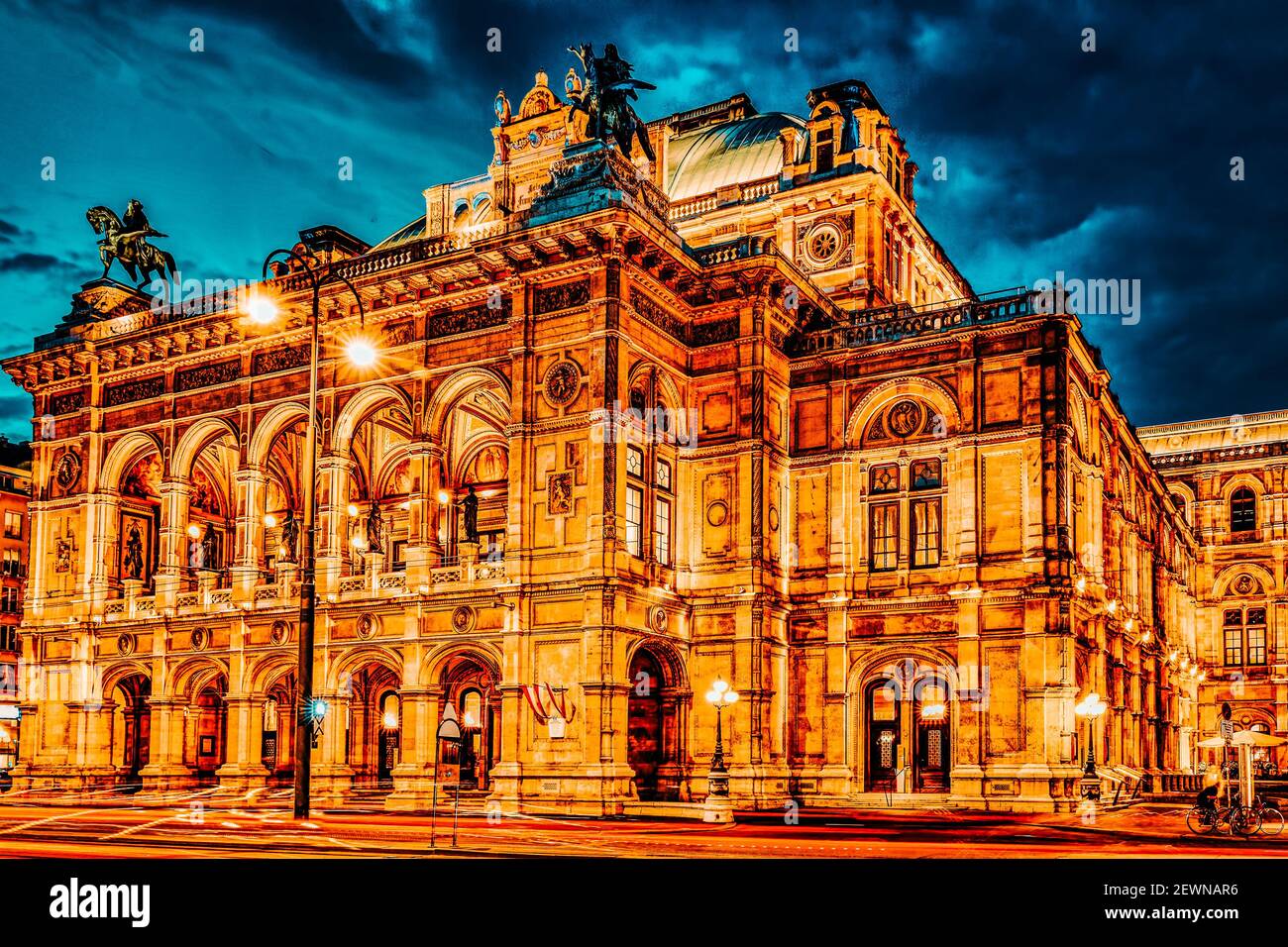 Viennese opera house panorama hi-res stock photography and images - Alamy