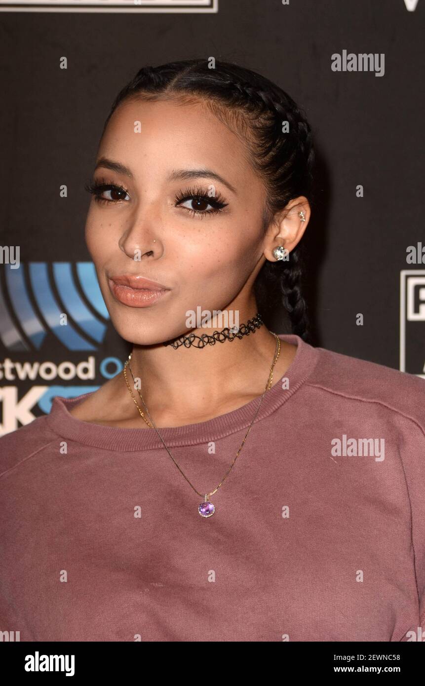 Tinashe at Westwood One Backstage at the American Music Awards, Los ...