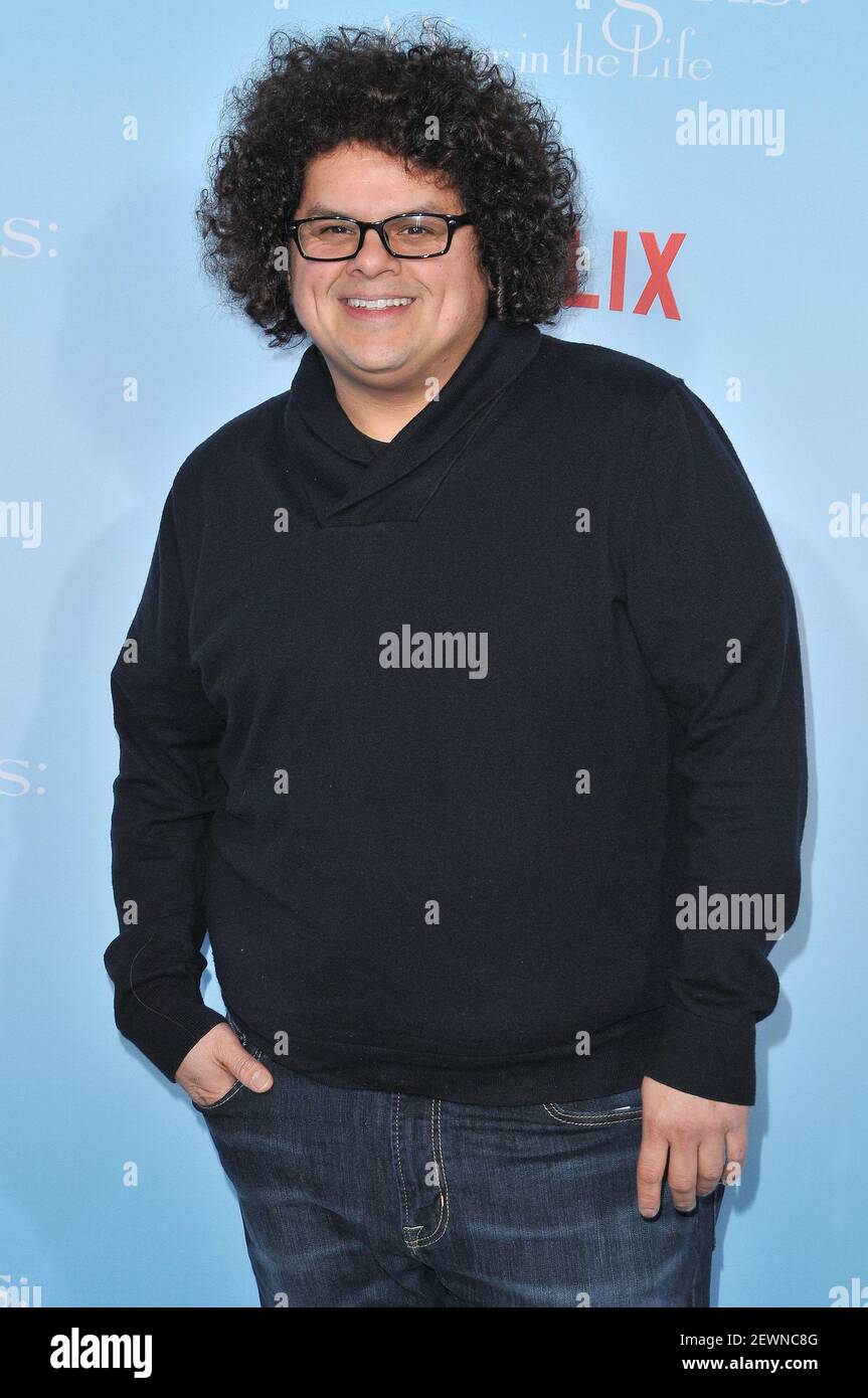 Aris Alvarado arrives at Netflix's "Gilmore Girls: A Year In The Life ...
