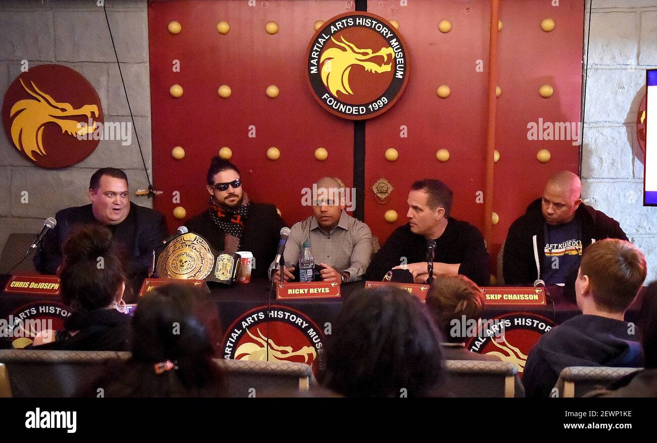 BURBANK, CA - DECEMBER 3: (L-R) Head Writer Chris DeJoseph, actors ...