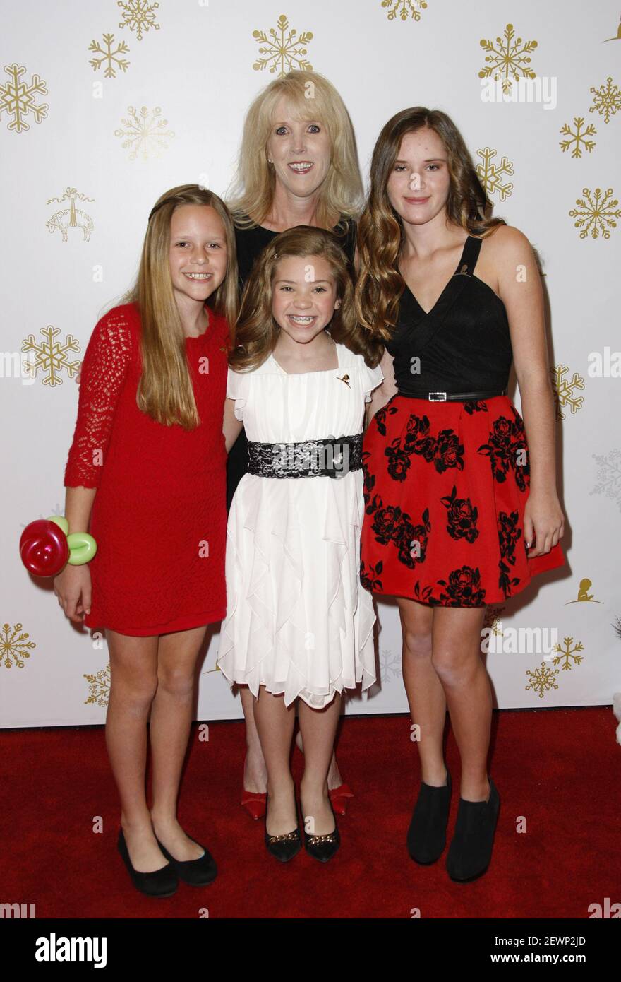 St. Jude patient family arrive at the Brooks Brothers Annual Holiday ...