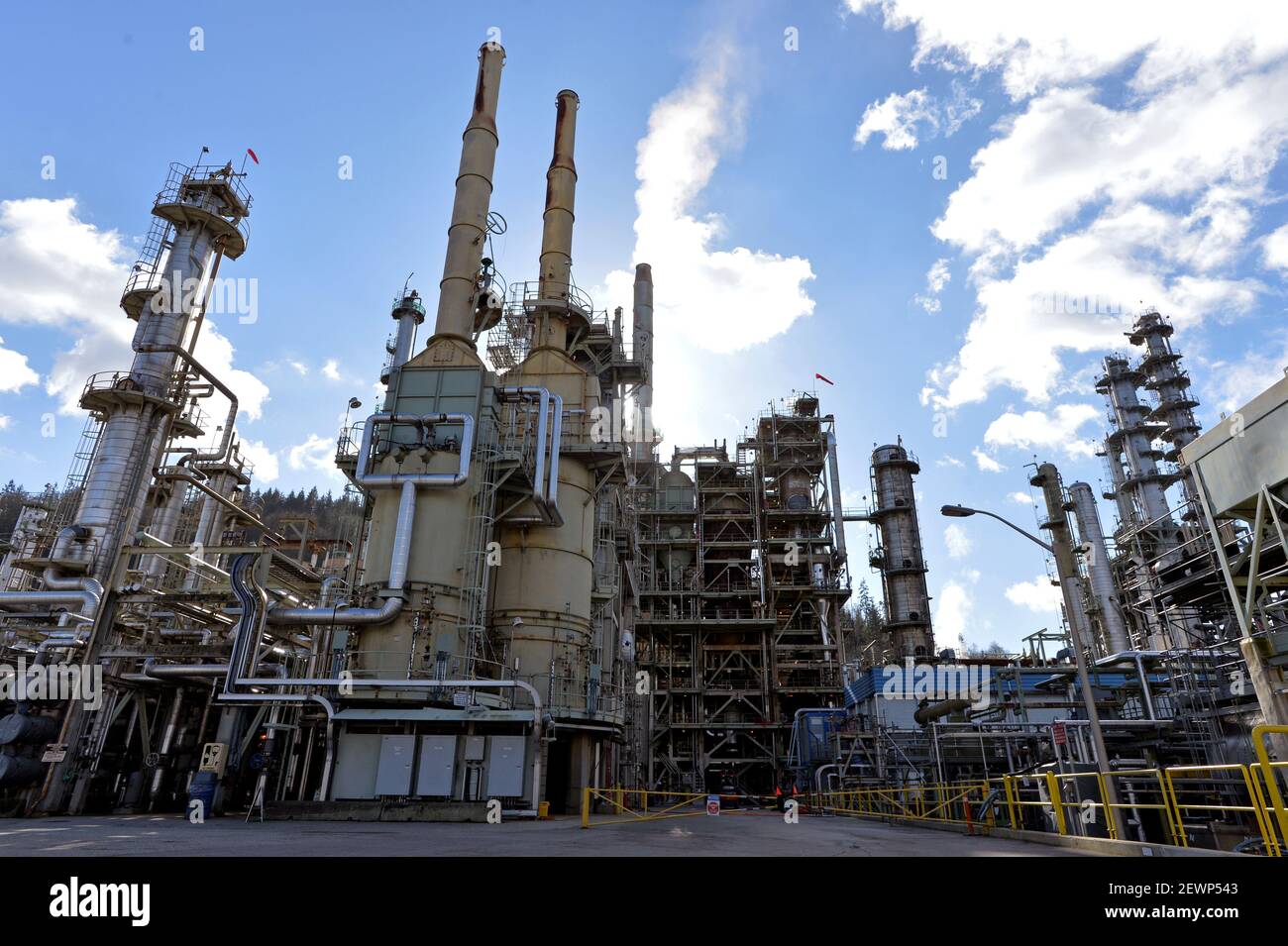Burnaby refinery hi-res stock photography and images - Alamy
