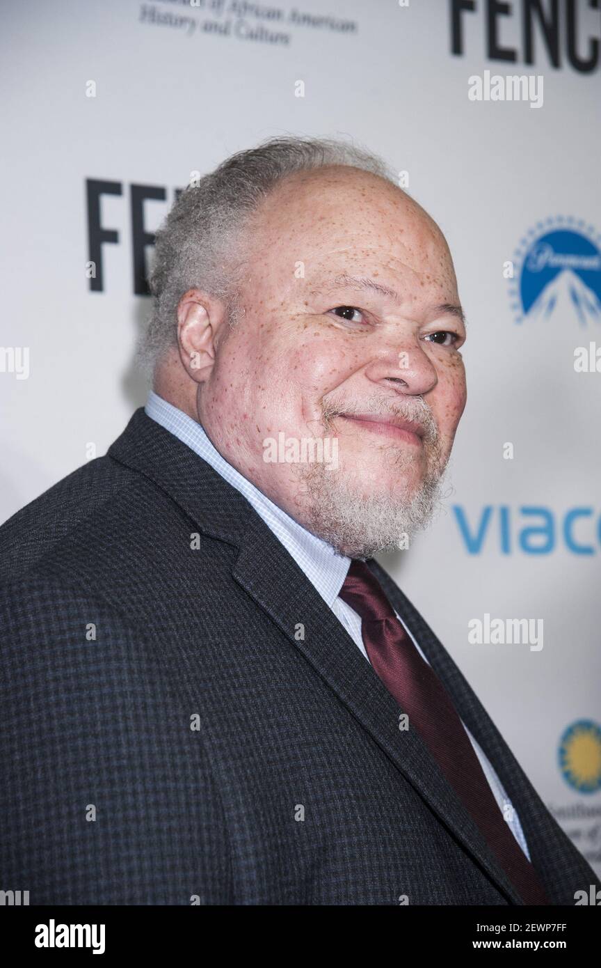 WASHINGTON DC - DEC 6: Stephen McKinley Henderson attends a special ...