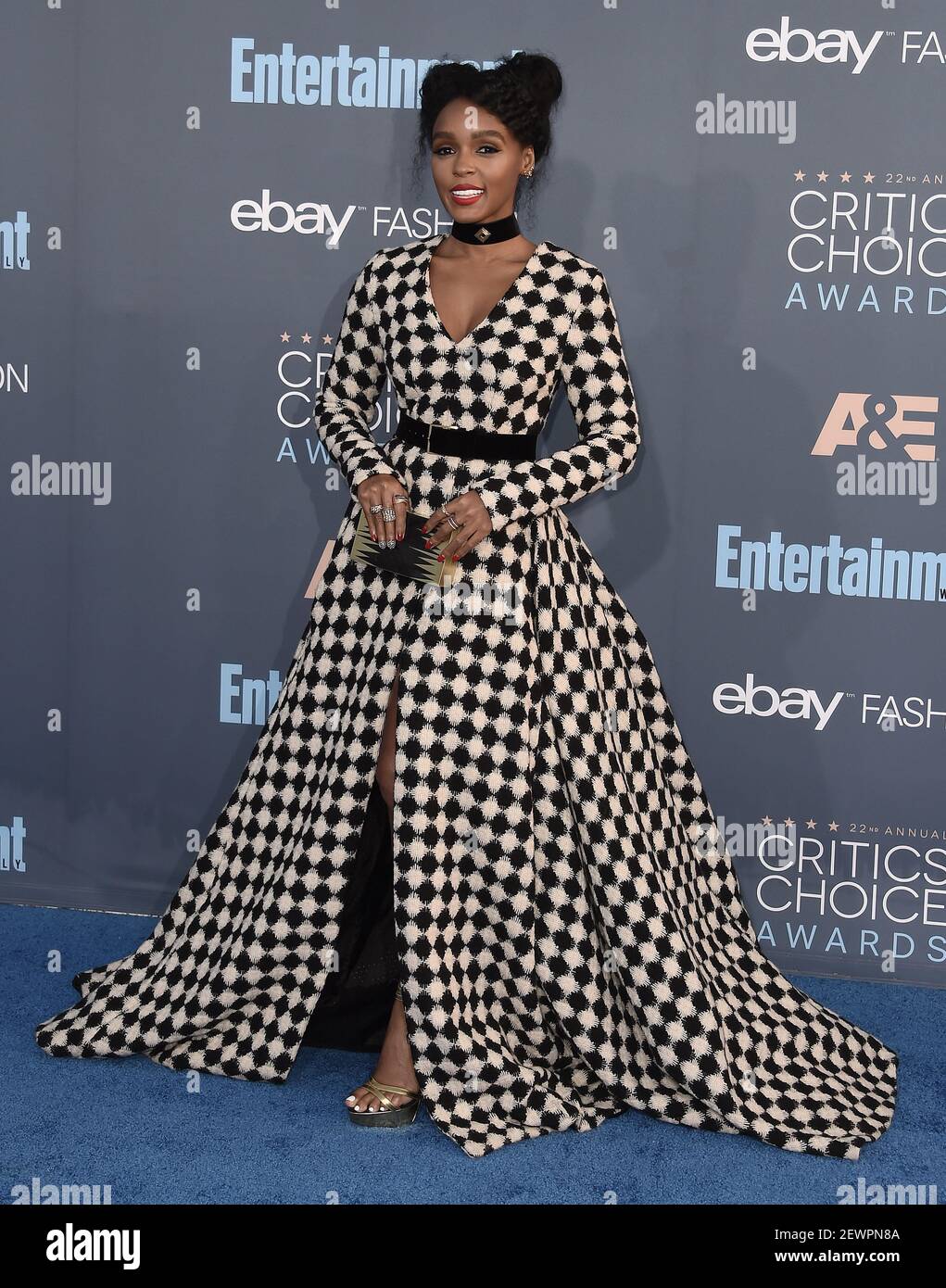 SANTA MONICA, CA - DECEMBER 11: Janelle Monae at the 22nd Annual ...