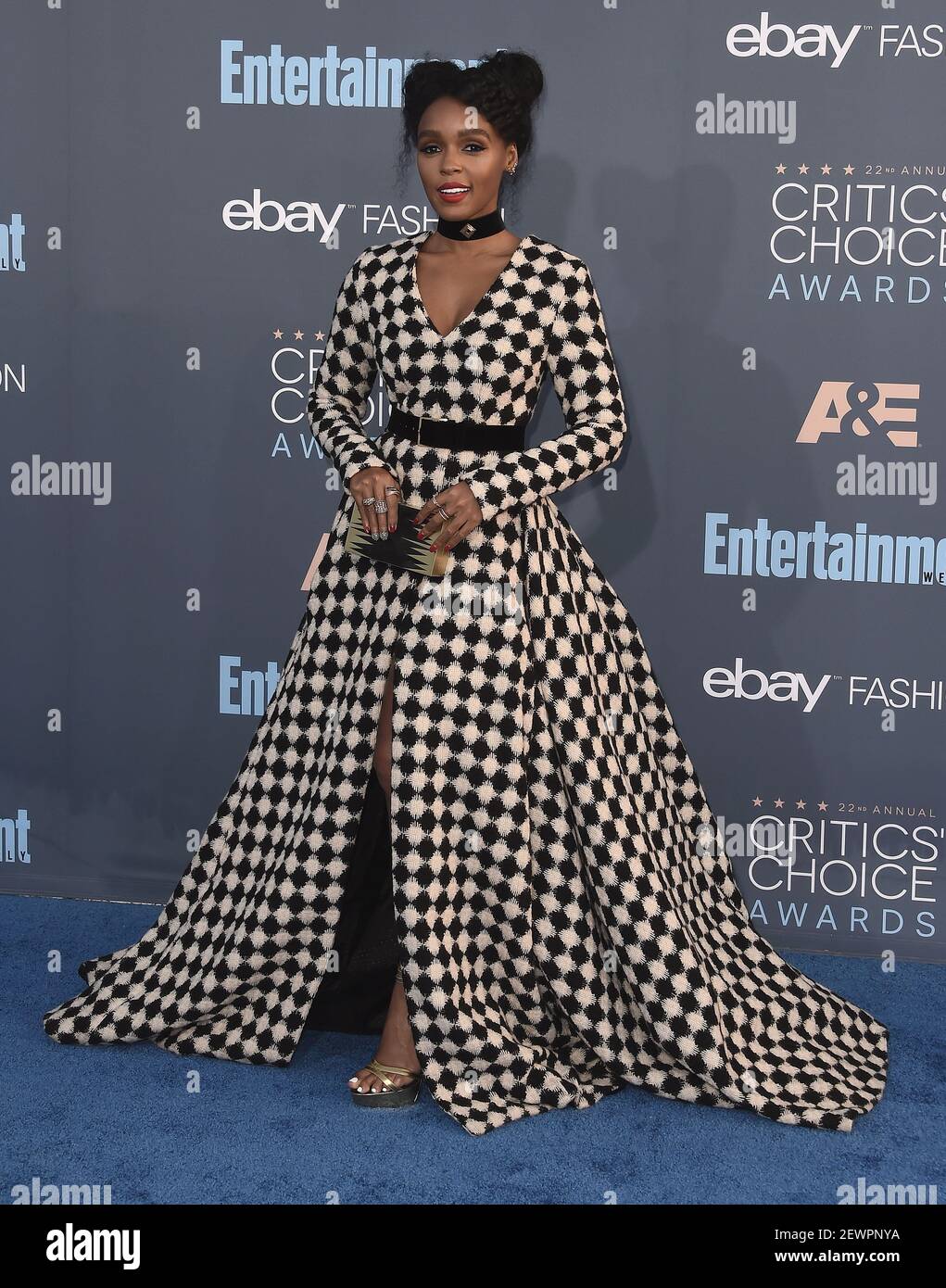 SANTA MONICA, CA - DECEMBER 11: Janelle Monae at the 22nd Annual ...