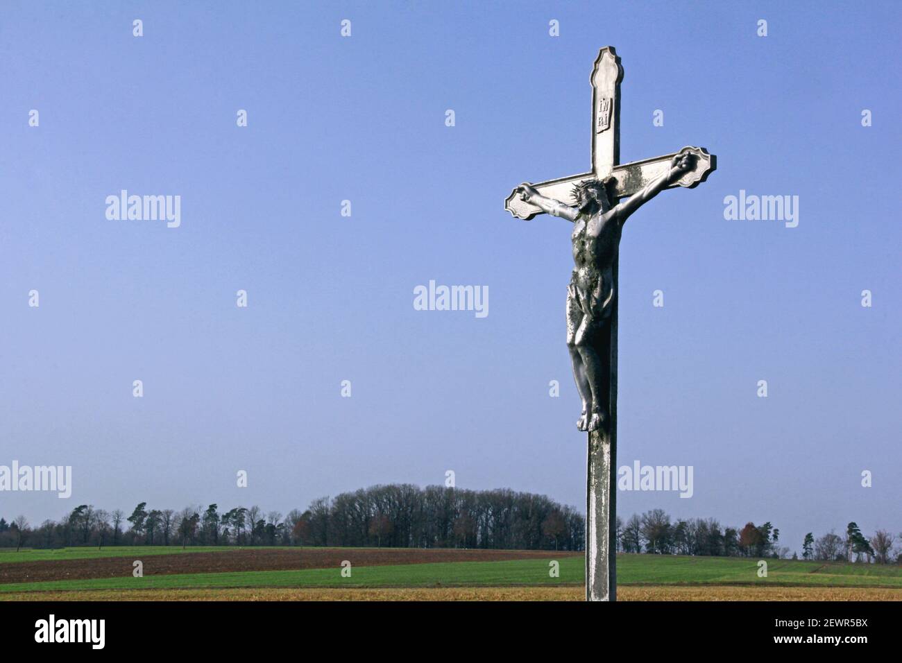 Crucifix winter kruzifix hi-res stock photography and images - Alamy