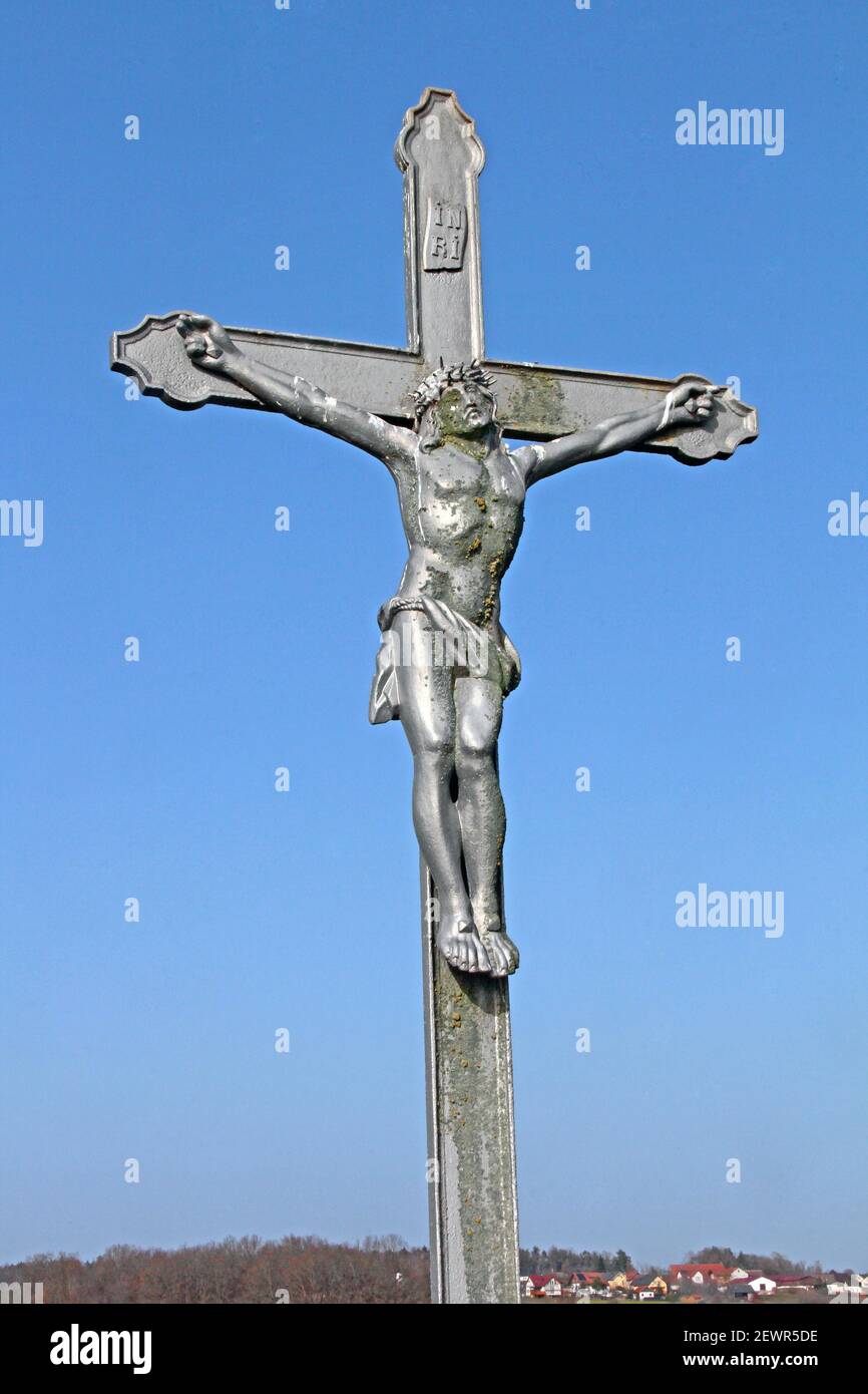 Crucifix winter kruzifix hi-res stock photography and images - Alamy
