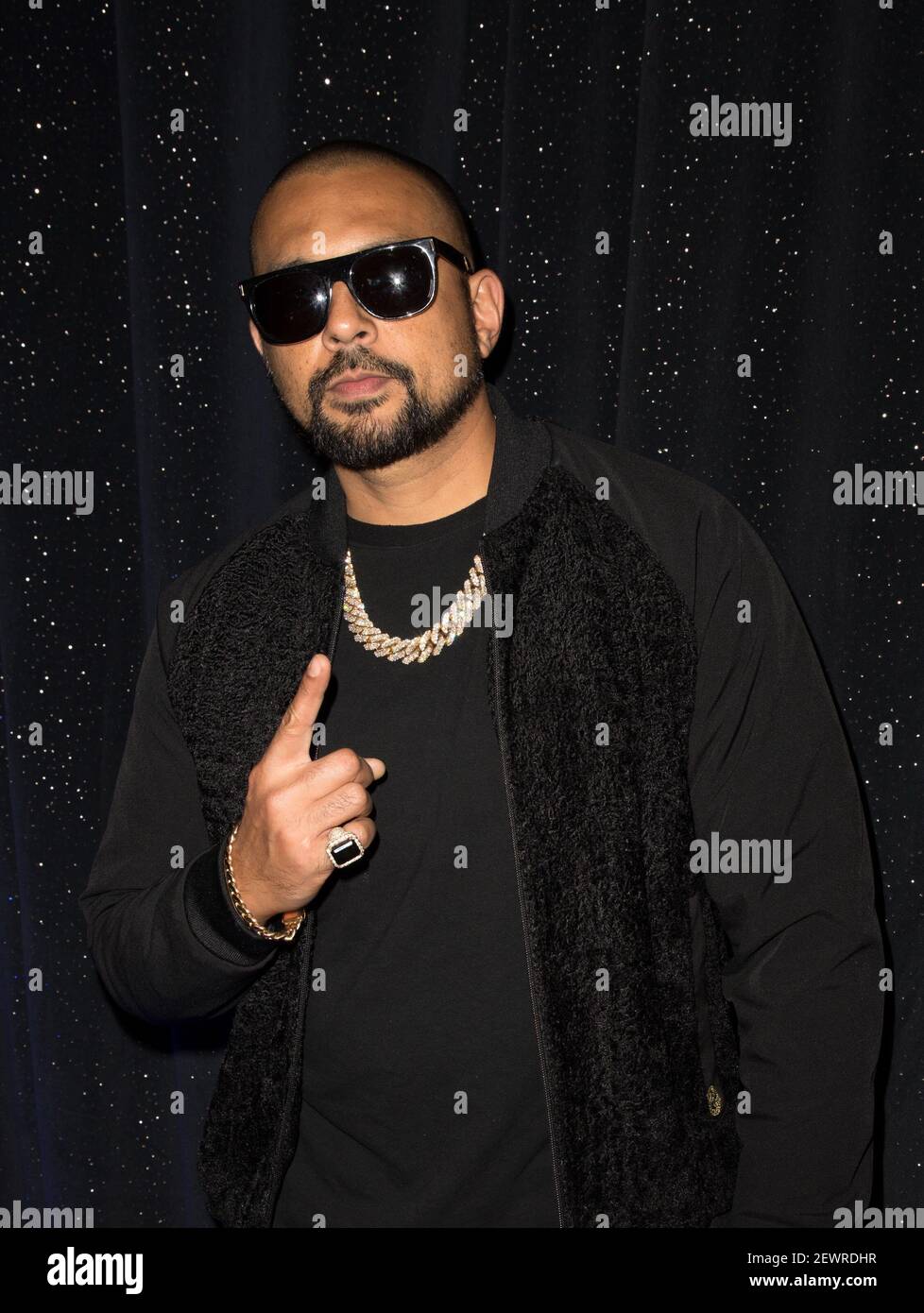 HOLLYWOOD, FLORIDA - JULY 27, 207: Grammy Award-winning music artist ...