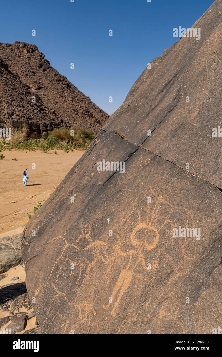 Prehistoric rock carvings, Arakao, Tenere Desert, Sahara, Niger, Africa ...