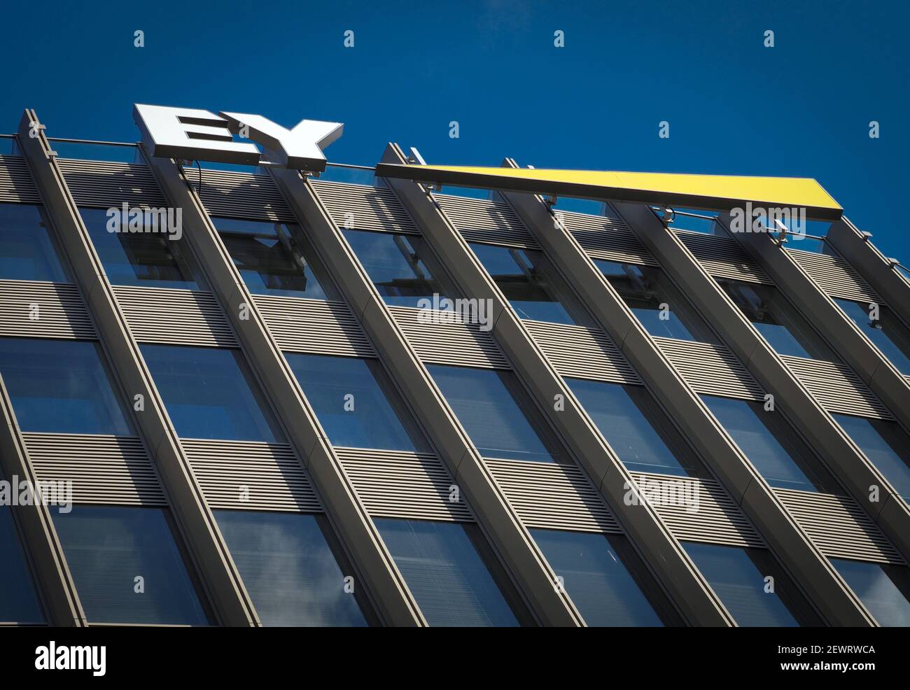 Detail ernst young logo facade hi-res stock photography and images - Alamy