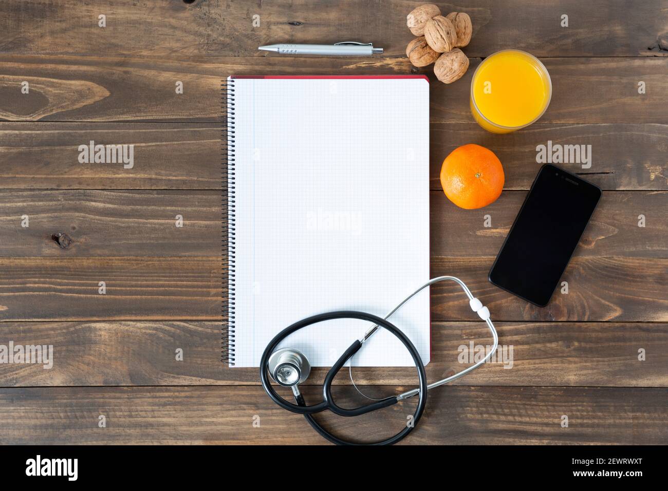 Doctor desk office empty hi-res stock photography and images - Alamy