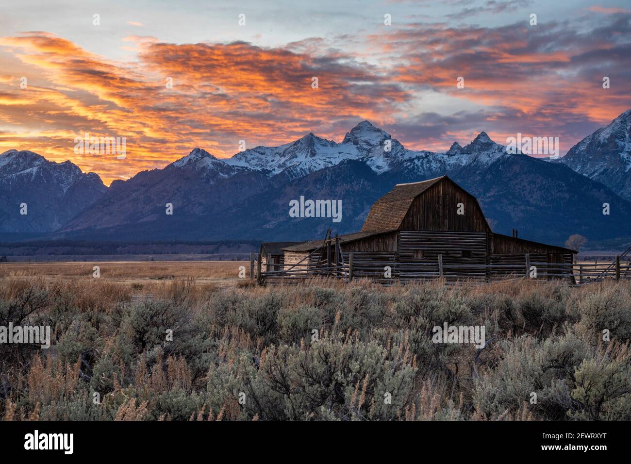 Setting range hi-res stock photography and images - Alamy