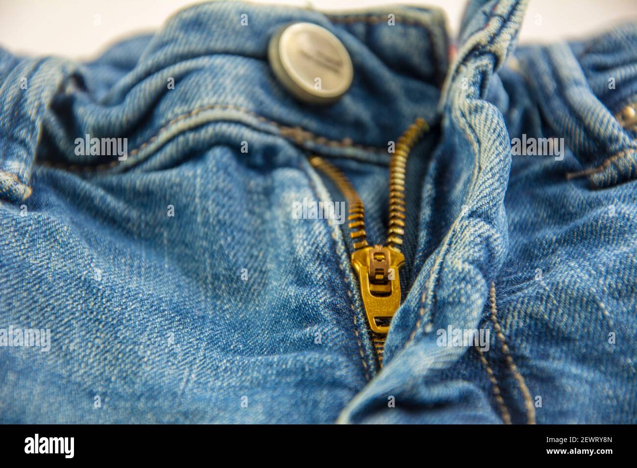 Unbuttoned jeans hi-res stock photography and images - Alamy