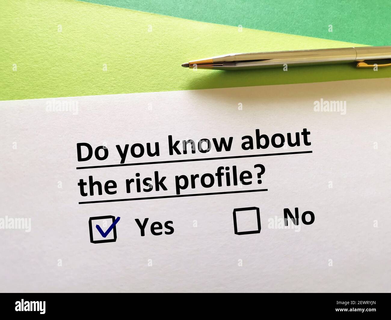Outlook profile hi-res stock photography and images - Alamy