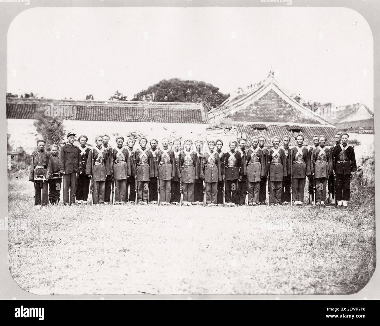 Vintage late 19th century photograph: Chinese army, soldiers, China ...