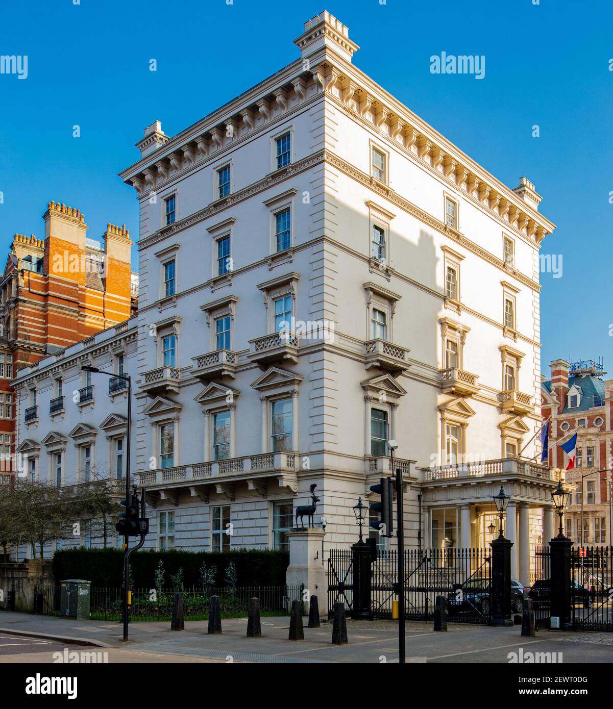 Embassy of the French Republic (France), 58 Knightsbridge, London ...