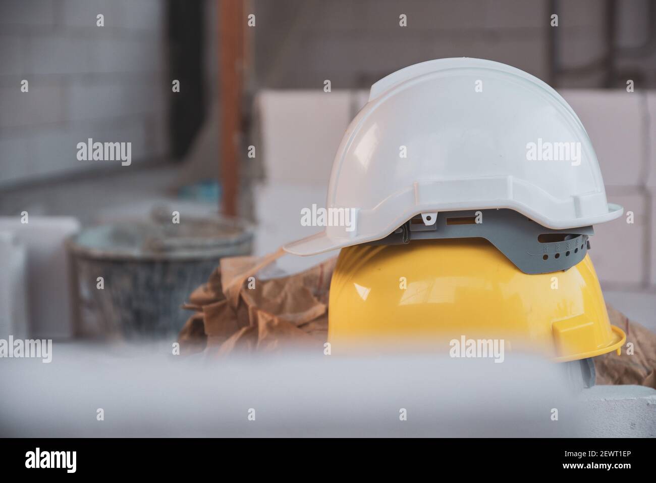 Building helmets architect equipment hi-res stock photography and ...