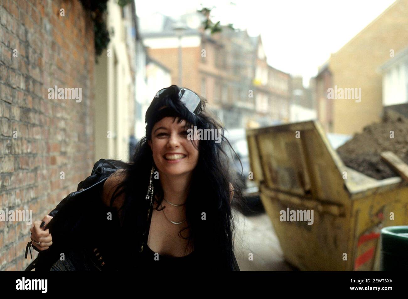 Ann Boleyn from Hellion during a photoshoot. London, 09/12/1990 | usage ...