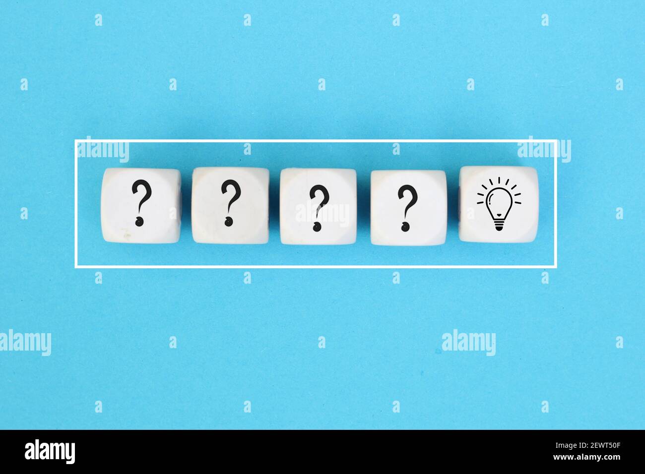 Light bulb icons hi-res stock photography and images - Alamy