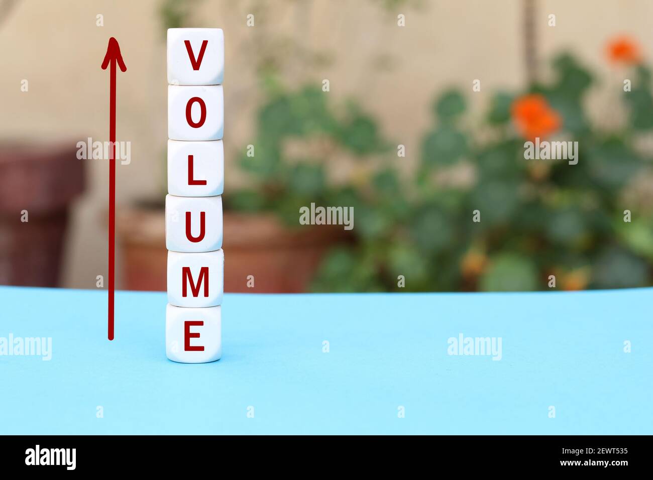 Increasing volume hi-res stock photography and images - Alamy