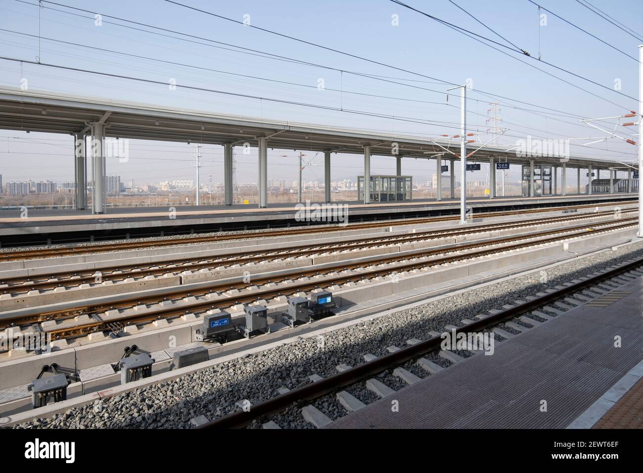 Futuristic underground railway tunnel hi-res stock photography and ...