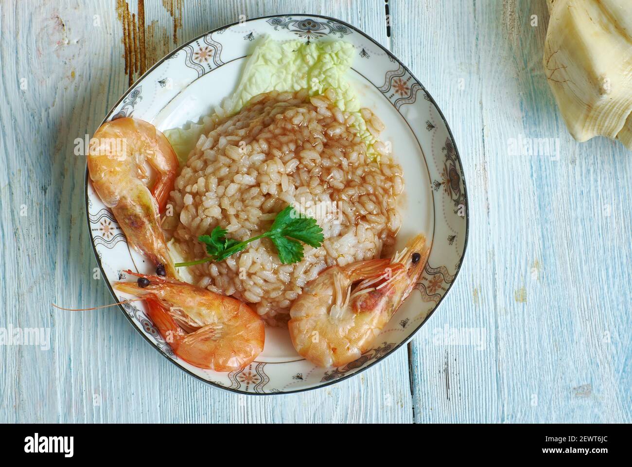 Mupunga unedovi - Rice with peanut butter, traditional African dish ...