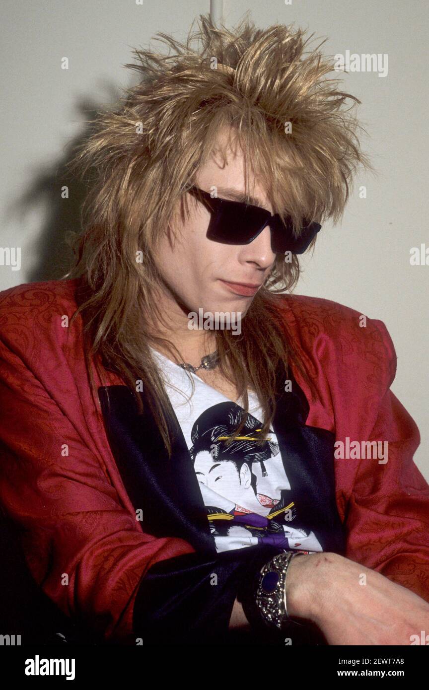 Michael Monroe of Hanoi Rocks during a photoshoot in a TV studio ...