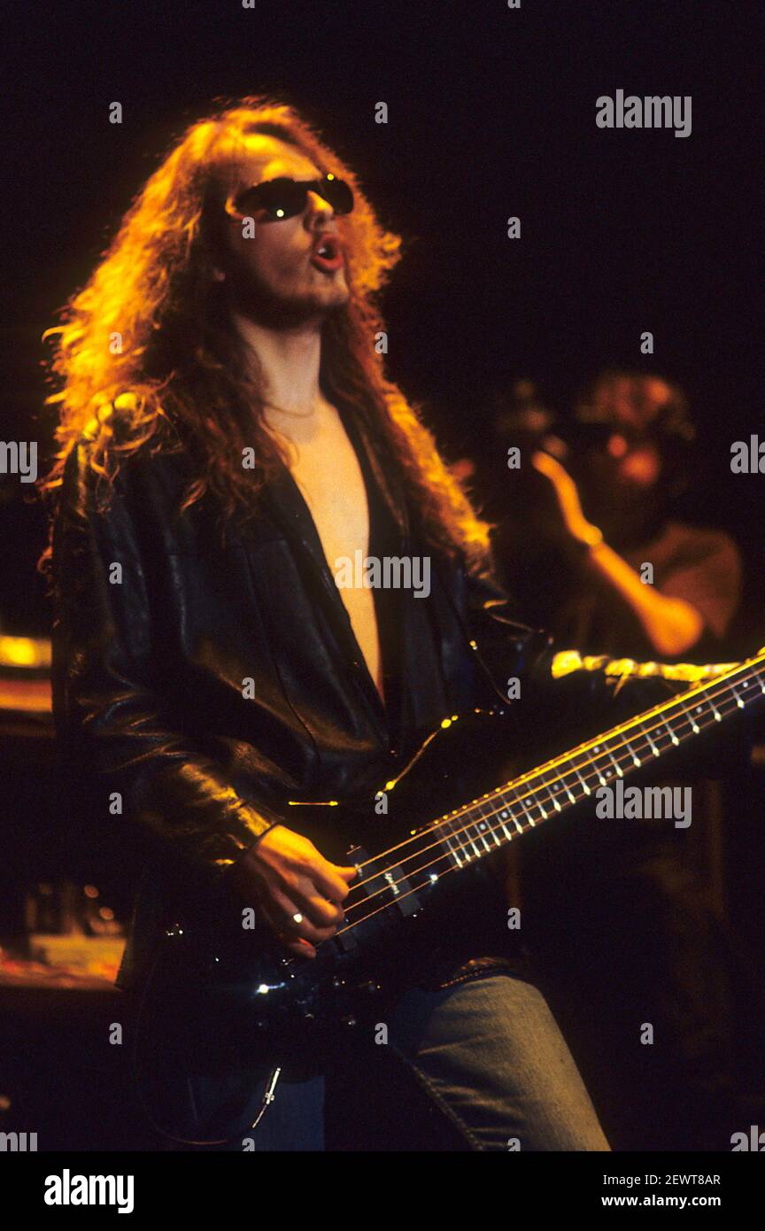 Little angels band hi-res stock photography and images - Alamy