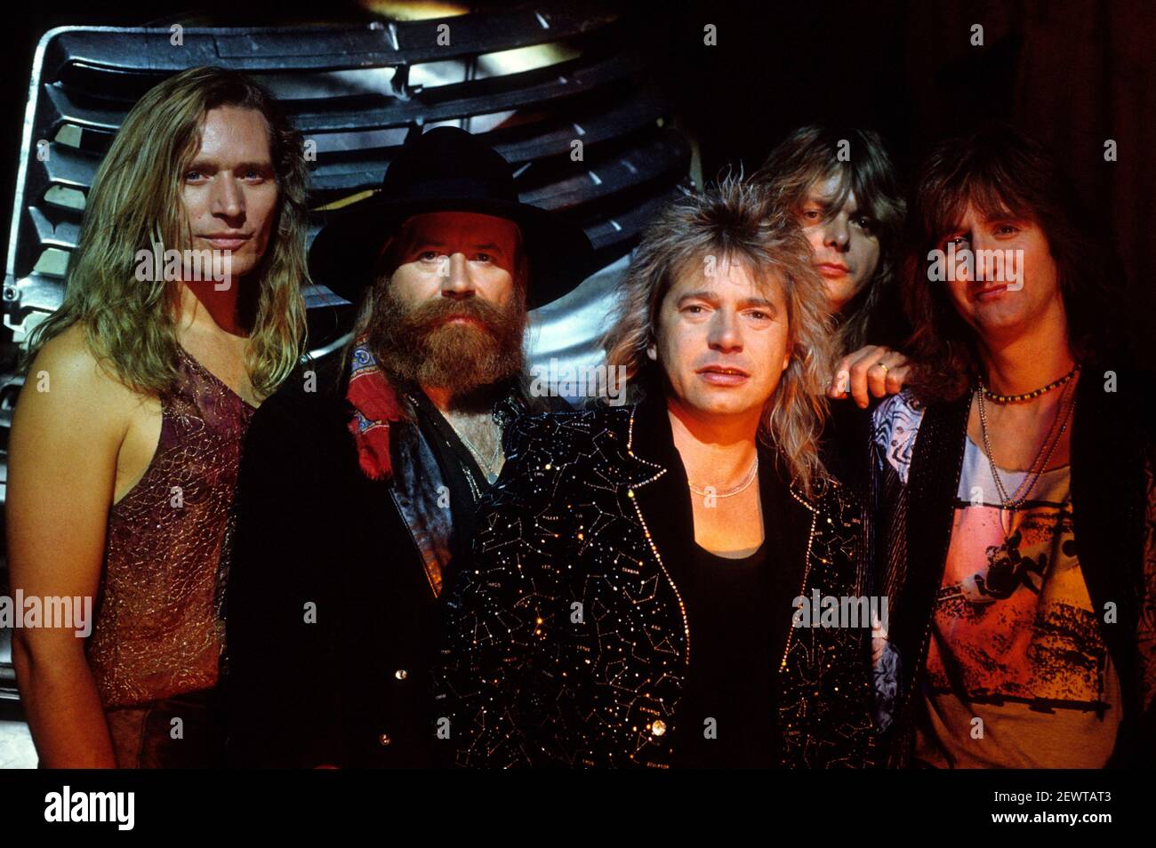 Mickey Barker, Tony Clarkin, Bob Catley, Mark Stanway and Al Barrow of ...